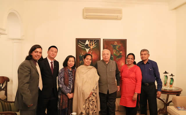 We are witnessing the time of Chindia from 2015 New Delhi World Book ...